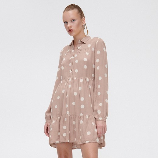 Cropp - Beżowa sukienka w groszki Beżowy
