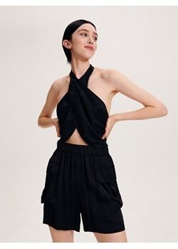 Jortsy: najbardziej pożądane spodenki na lato 2023 | Domodi.pl